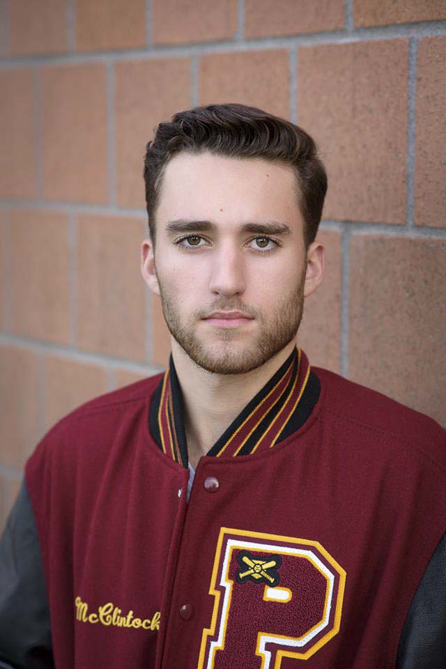 Vancouver Mall store employee who helped detain kidnapping suspect ...