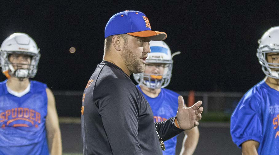 2A/1A football notes: Ridgefield grateful for Week 9 opportunity ...
