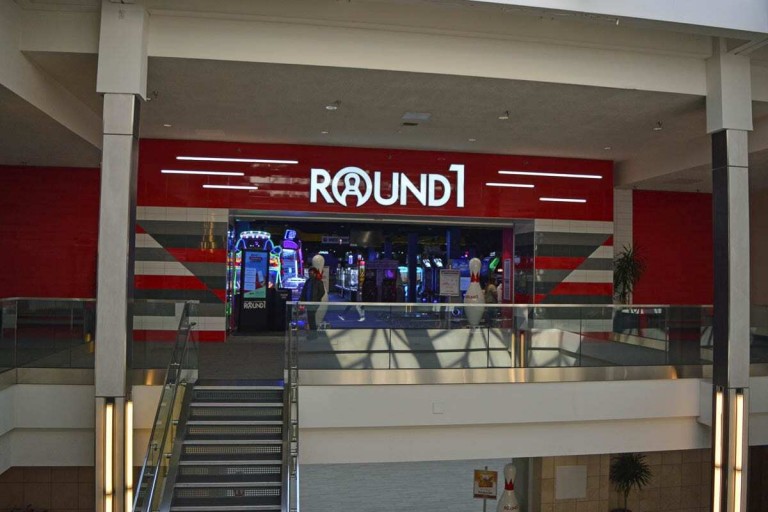 Round1 bowling and amusement center rolls into Vancouver Mall ...