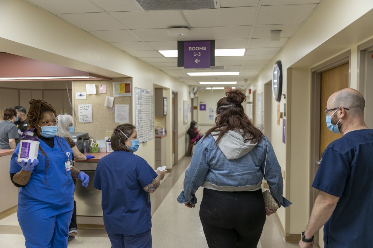 PeaceHealth Memorial COVID-19 vaccine clinic now offering walk-in ...