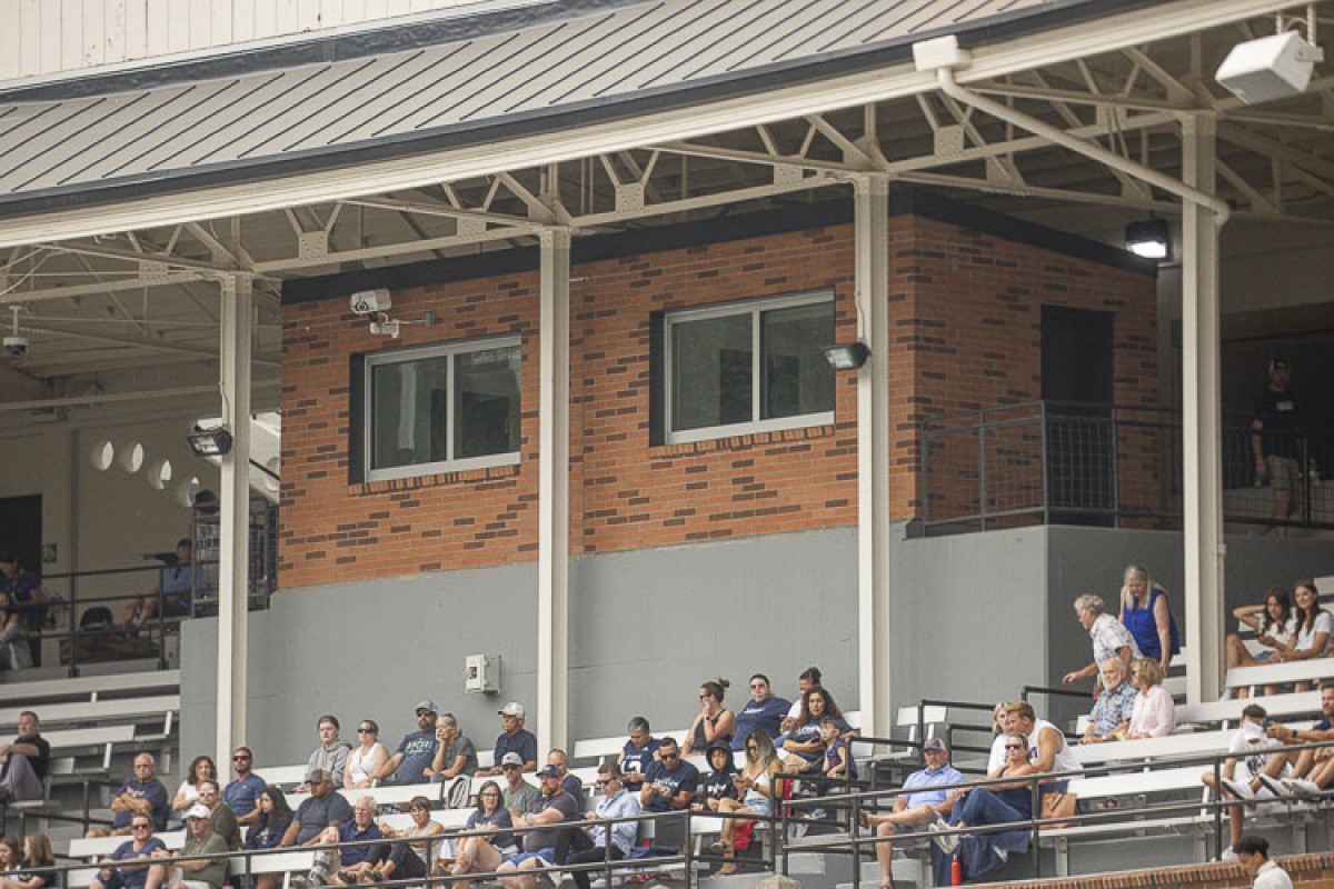 New Kiggins Bowl opens for varsity football – ClarkCountyToday.com