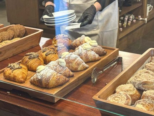 Al & Ernie’s Bakery Cafe: A new chapter in Battle Ground’s history ...