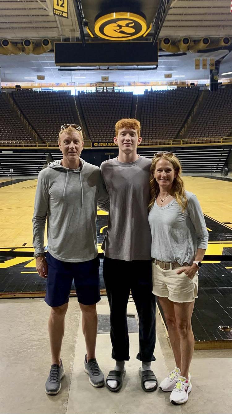 Camas basketball standout Ethan Harris announces his intention to sign ...